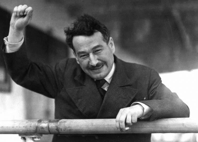 Dunera – The history of the Dunera Boys